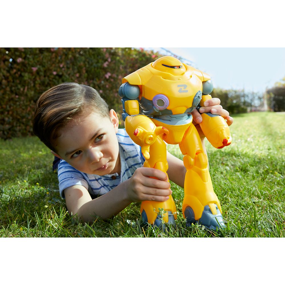 Zyclops Action Figure – Lightyear – 12'' is now out for purchase – Dis ...