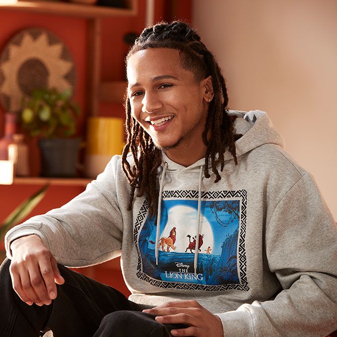 Men's Summer Outfits | Disney Store